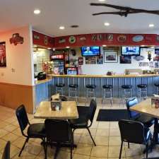 Zahz Pizza | 596 Cayuga Rd, Cheektowaga, NY 14225, USA