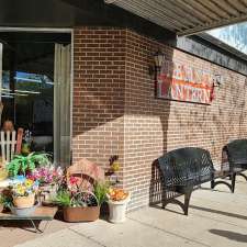 The Rusty Lantern | 402 Chestnut St, Atlantic, IA 50022, USA