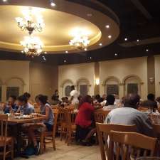 Vinnie Zucchini's Italian Buffet | 9100 Jane St, Concord, ON L4K 0A4 ...