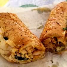 Subway | 132 Front St E Suite 1-B, Toronto, ON M5A 1E2, Canada