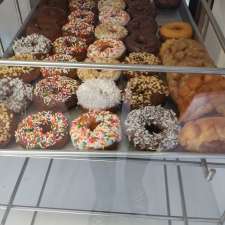 Master Donut | 3177 Gateway St, Springfield, OR 97477, USA