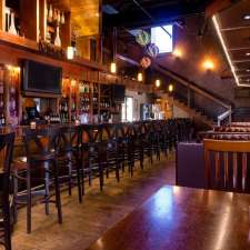 Vinola's Restaurant & Bar | 193 E Main St, Leola, PA 17540, USA