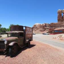 Twin Rocks Café | 913 East Navajo Twins Dr, Bluff, UT 84512, USA