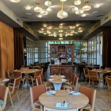 Perles et Paddock | 403 Rue des Seigneurs, Montréal, QC H3J 1X7, Canada