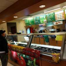 Subway | 683 N Thompson Rd, Tipton, CA 93272, USA