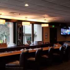 Mallards Cafe & Pub | 68010 E Fairway Ave, Welches, OR 97067, USA