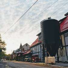 The Ashton Pub | 113 Old Mill Rd, Ashton, ON K0A 1B0, Canada