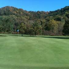 The Grove Golf Course | 211 Walnut Drive, Cochrane, WI 54622, USA