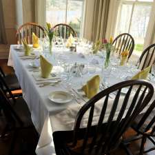 The Hopkins Inn & Restaurant | 22 Hopkins Rd, Warren, CT 06777, USA