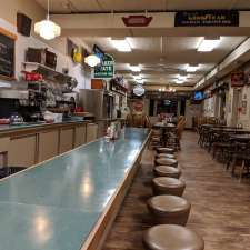 Shell Travel Center | 4673 Ontario St, Beamsville, ON L0R 1B5, Canada