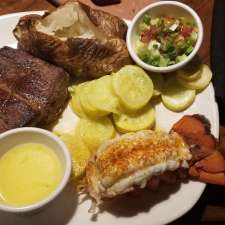 Outback Steakhouse | 132 Marsh Hill Rd, Orange, CT 06477, USA
