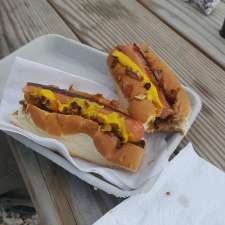 Mainly Dawgs | 3090 Cranberry Hwy, Buzzards Bay, MA 02532, USA