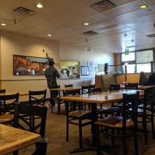 Upper Crust Pizza | 1330 E Vista Way, Vista, CA 92084, USA