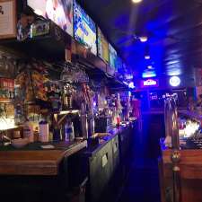 Spectators Sports Bar & Grill | 5850 Eubank Blvd NE #59, Albuquerque ...