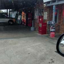 Brook's General Store | 36365 LA-38, Mt Hermon, LA 70450, USA