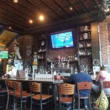 The Square Pub | 115 Sycamore St, Decatur, GA 30030, USA