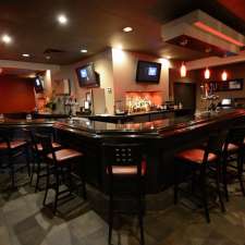 Tru's Grill House | 220 Riverview Dr, Chatham, ON N7M 5Z8, Canada