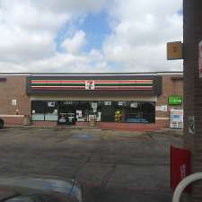 Shell | 12103 Webb Chapel Rd, Farmers Branch, TX 75234, USA