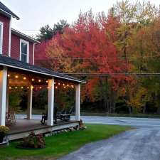 Ice Jam Inn & Restaurant | 12134 NY-9N, Upper Jay, NY 12987, USA