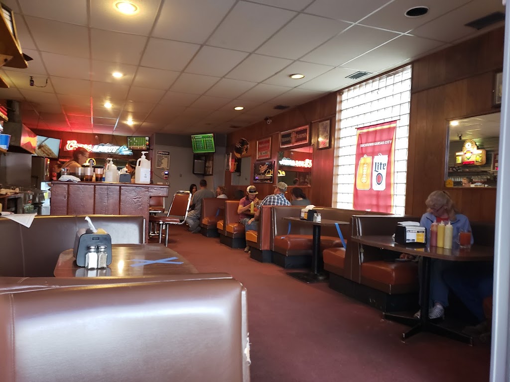 B-Hive | 170 W 4th St, Colby, KS 67701, USA