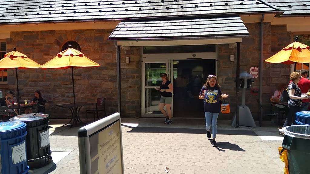 Mane Grill | 3001 Connecticut Ave NW, Washington, DC 20008, USA