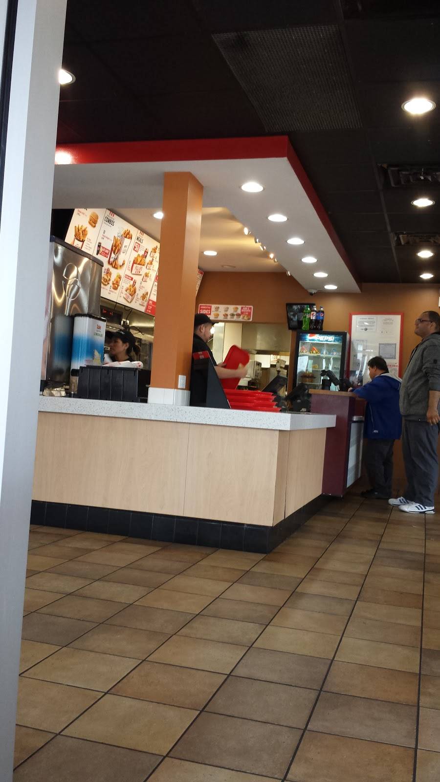 KFC | 3357 W Peterson Ave, Chicago, IL 60659, USA