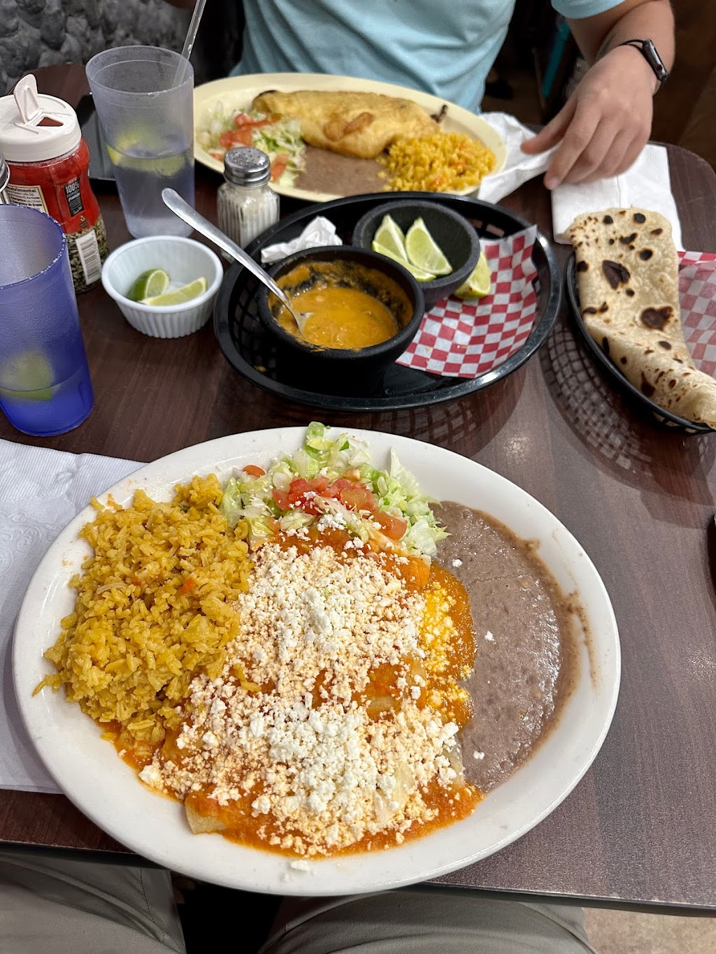 911 Café #2 | 1655 E Ruben M Torres Blvd Suite 208, Brownsville, TX ...