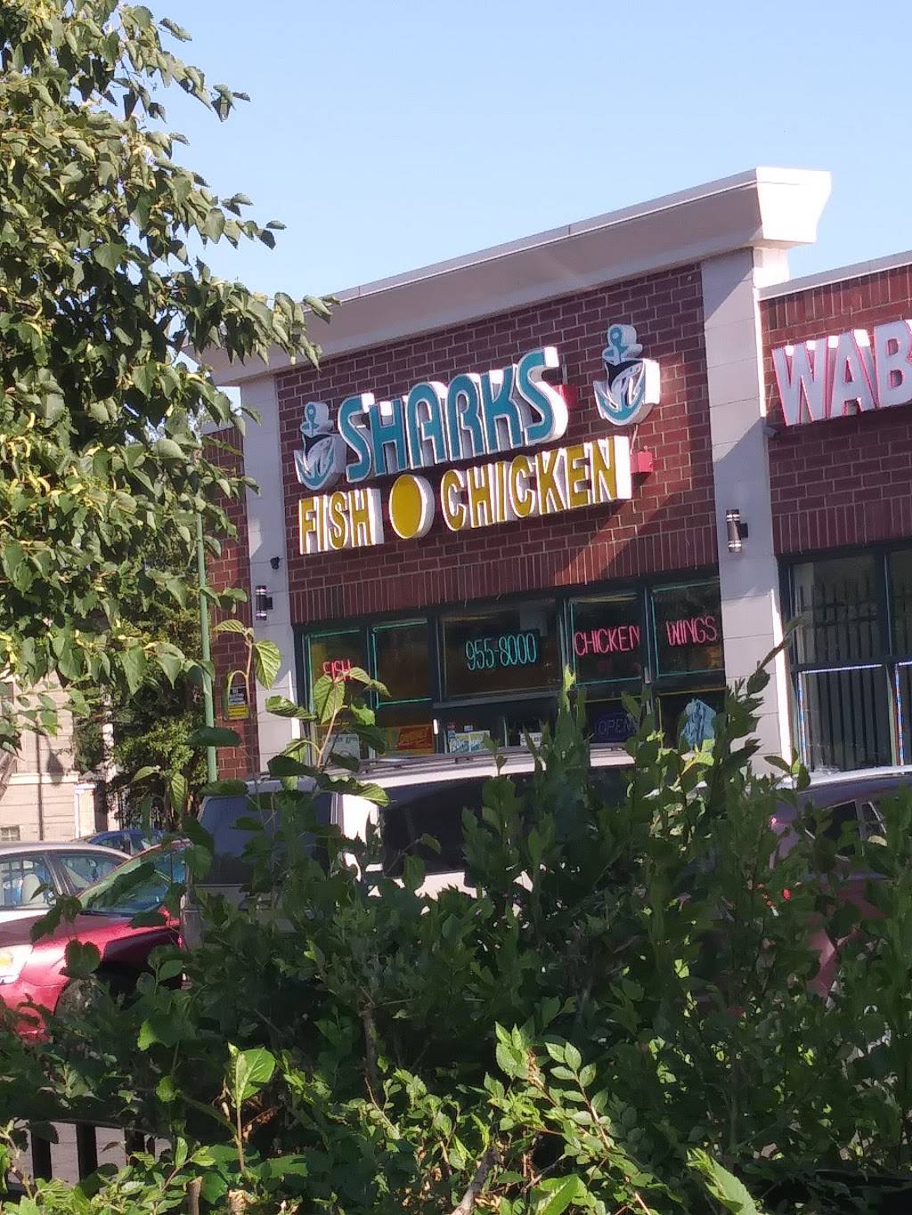 Sharks Fish & Chicken | 35 E 59th St, Chicago, IL 60637, USA