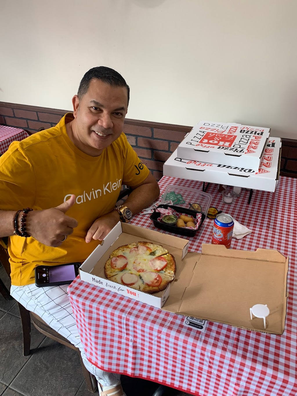 Ducks Pizza | 4001 S Shary Rd suite 650, Mission, TX 78572, USA