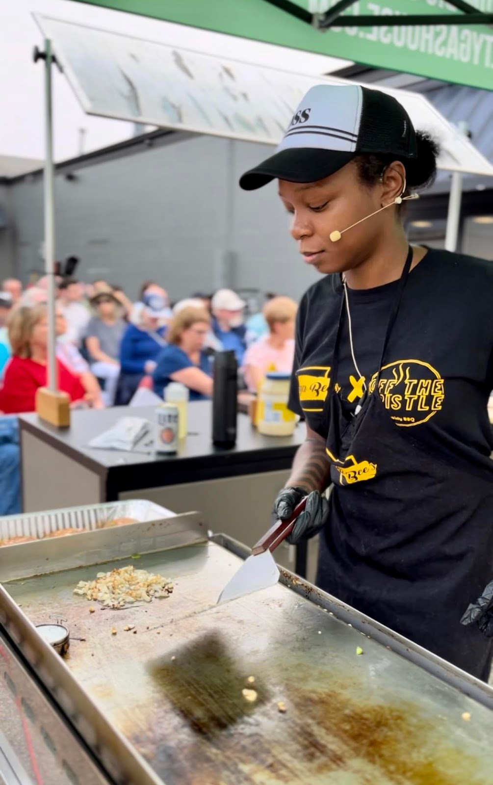 Tonya Bee’s | 2864 N High St Kitchen 10, Columbus, OH 43202, USA